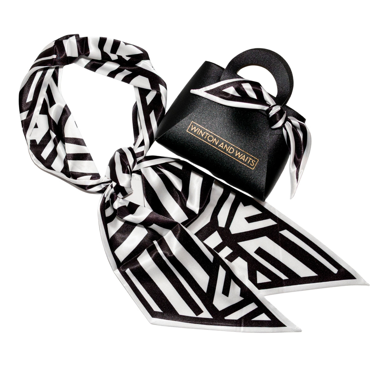 Game Day Accessory Scarf - Black & White – Winton + Waits